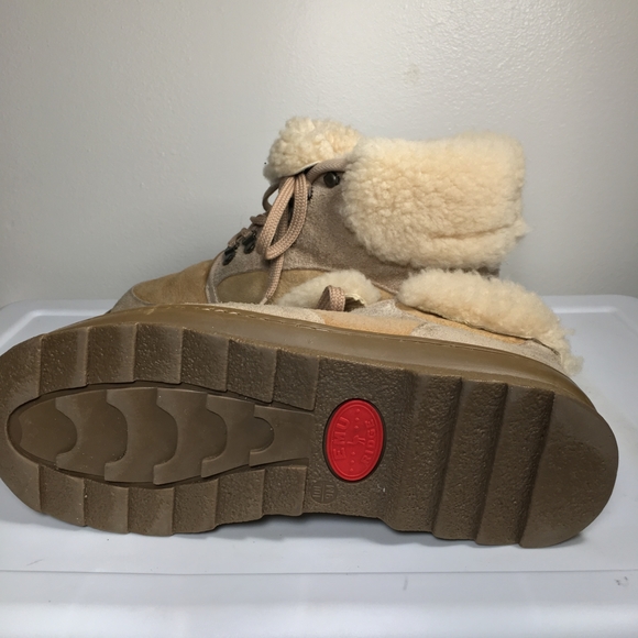 EMU Ridge | Shoes | Emu Ridge Womens Boots Sheepskin Laceup Size 9m ...